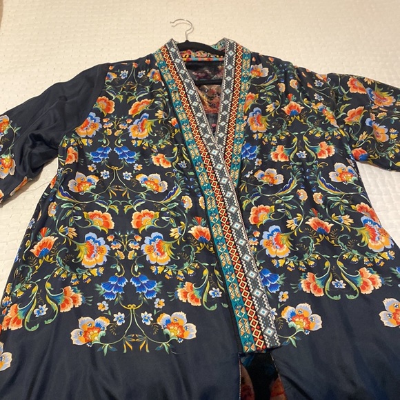 Johnny Was | Jackets & Coats | Johnny Was Fusai Velvet Kimono | Poshmark